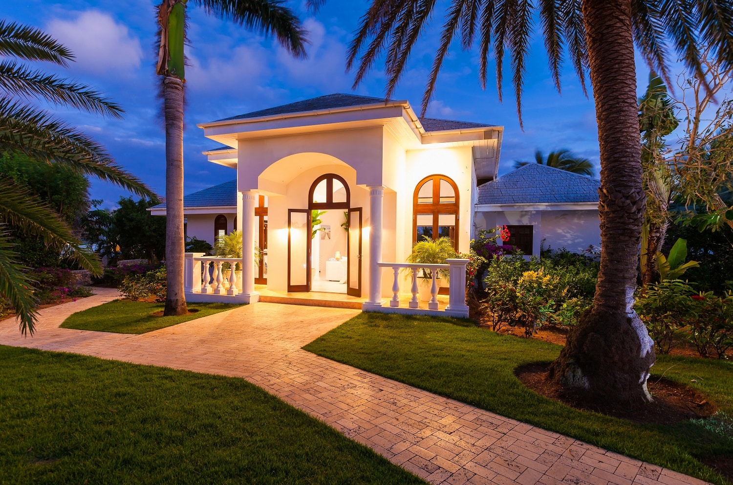 Villa Anguilla 26 — Guests: 20 / Bdr: 10 / Bth: 10 - Arts and Leisure