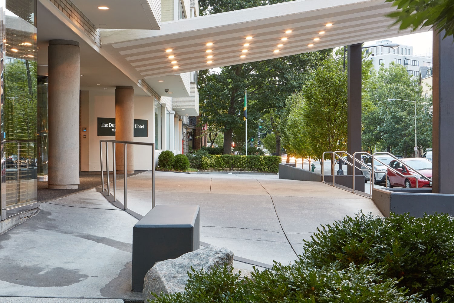 The Dupont Circle - Arts and Leisure
